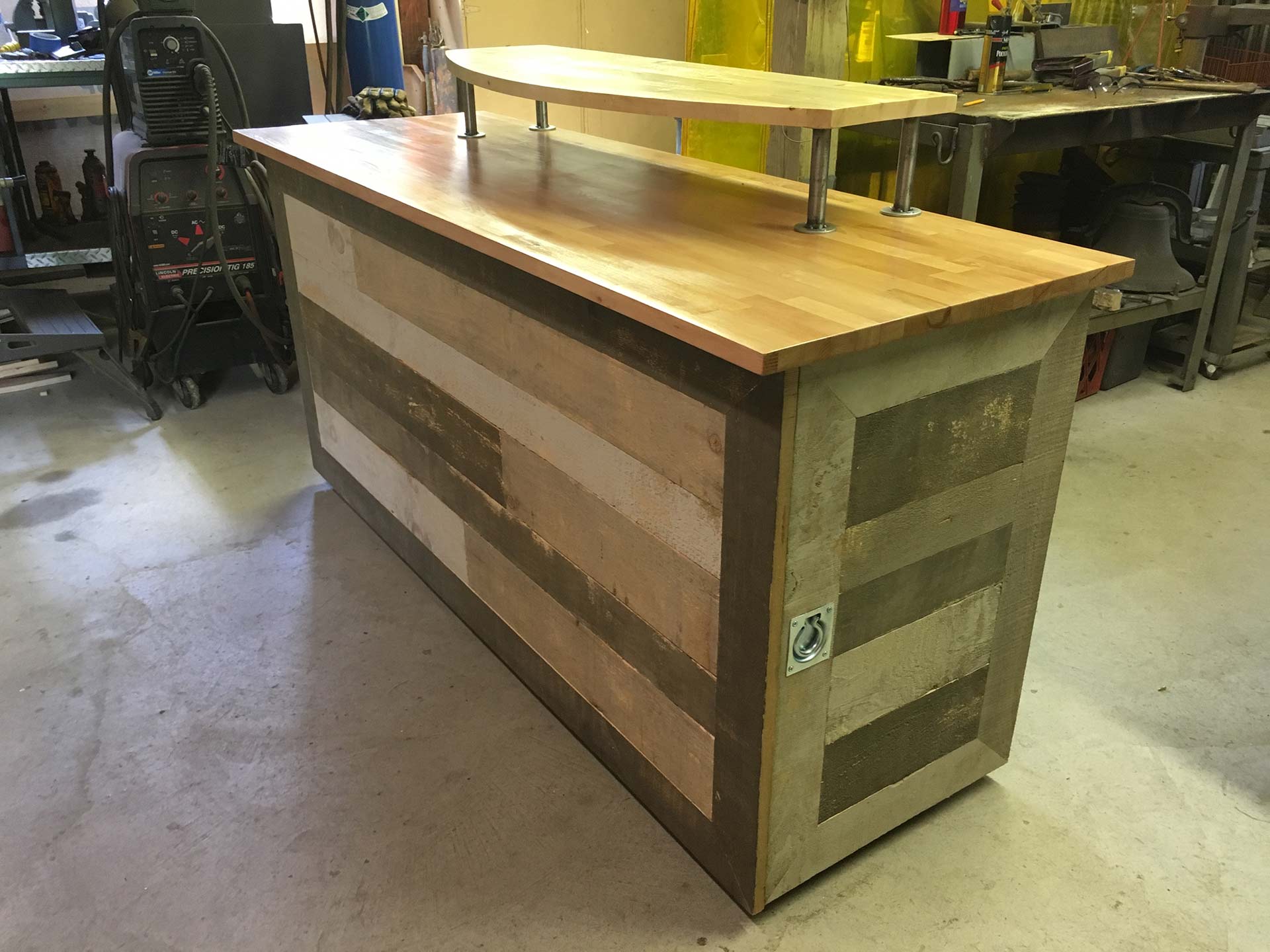 Custom Coffee Bar – Coyote Creek